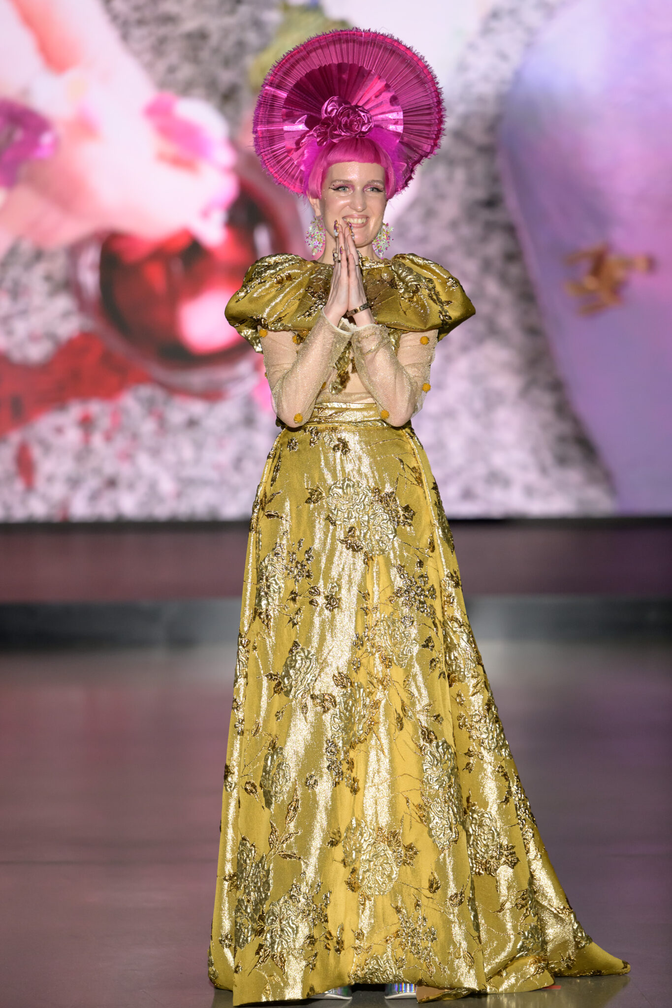 Sara is in Love with… - A quirky fashion blog